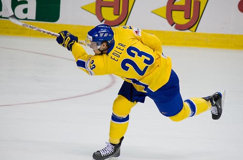 Alexander Edler to Represent Canucks for Sweden at World Hockey ...