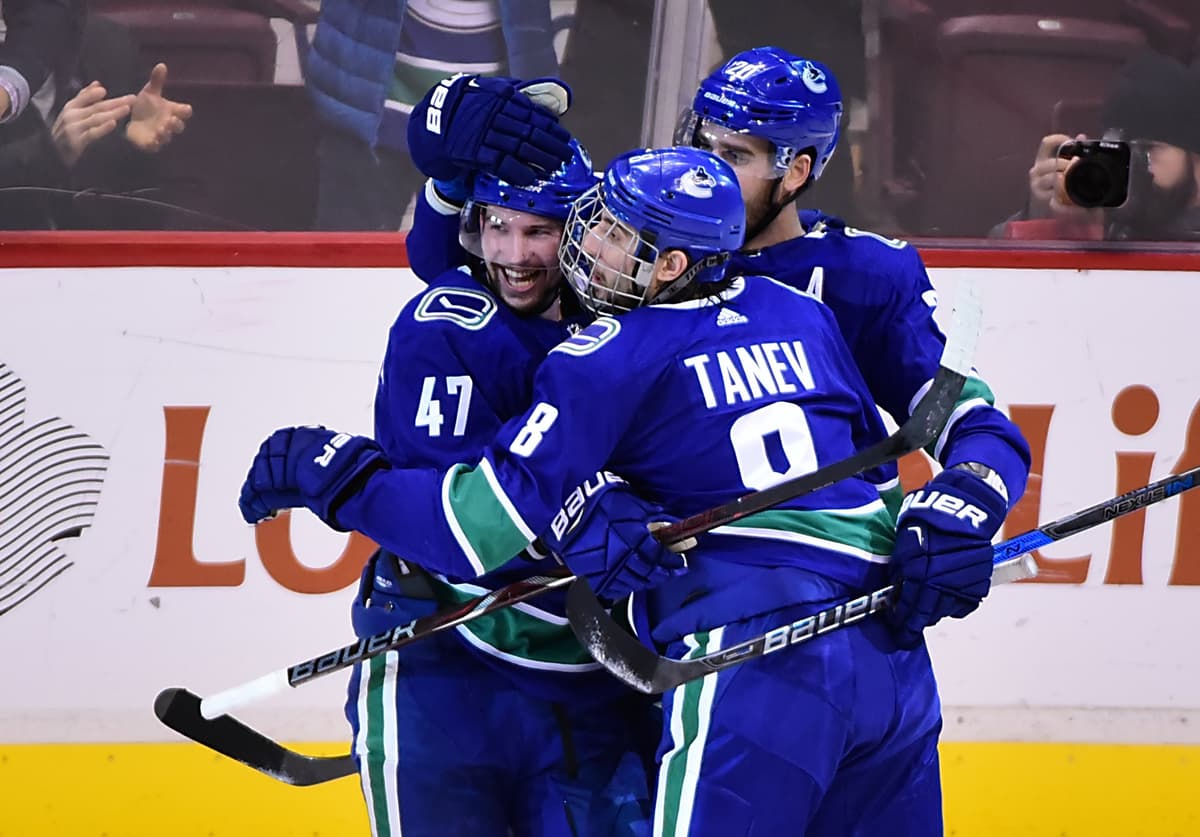 CanucksArmy Post Game: An Avalanche of Goals - CanucksArmy