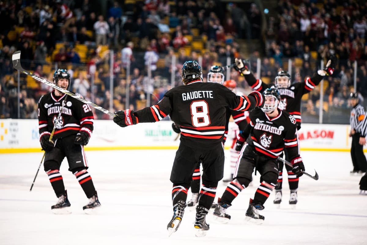 Canucks sign Adam Gaudette to 3 year entry-level contract