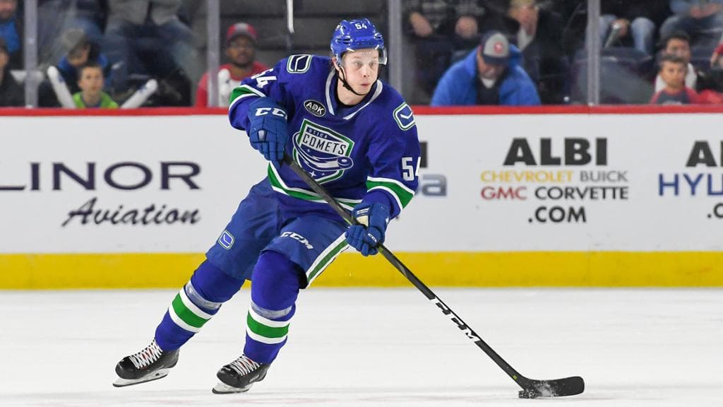 Jonathan Dahlén returns to SHL