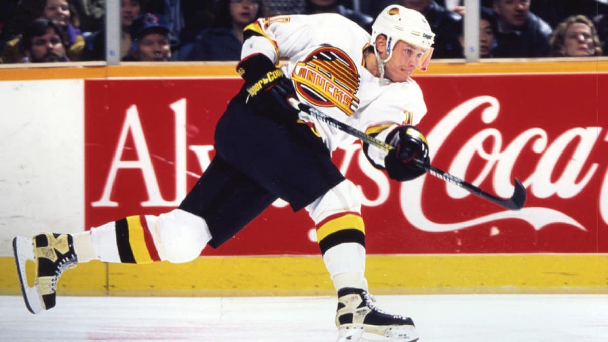 NHL History: Pavel Bure becomes first Canuck to score 100 points in a ...