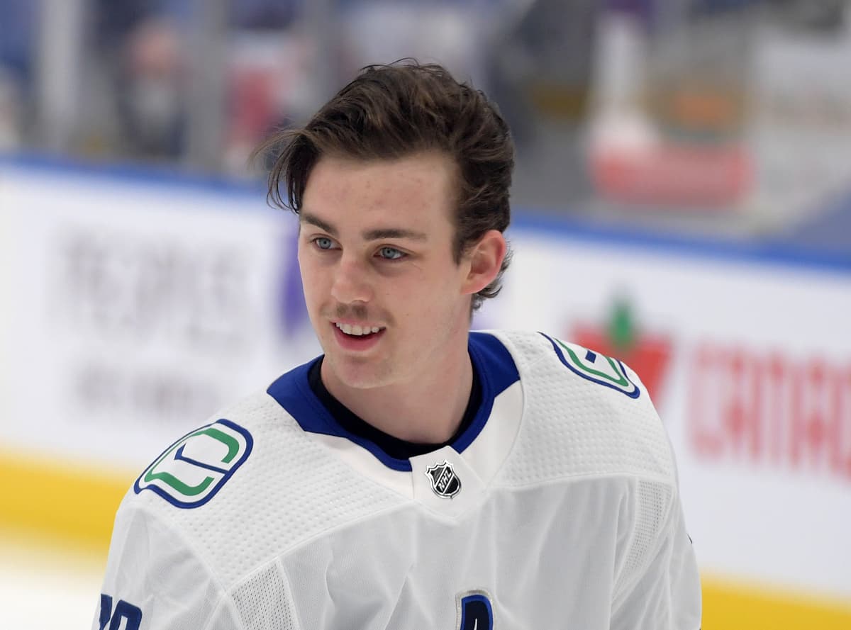 Report: Seattle Kraken will select Kole Lind in expansion draft