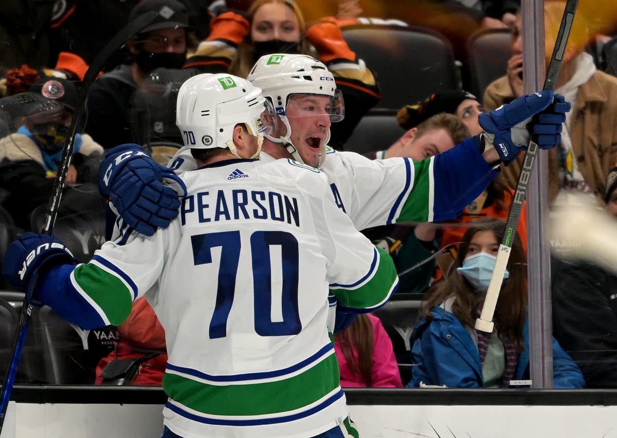 CanucksArmy post game: Canucks win their seventh game in a row with ...