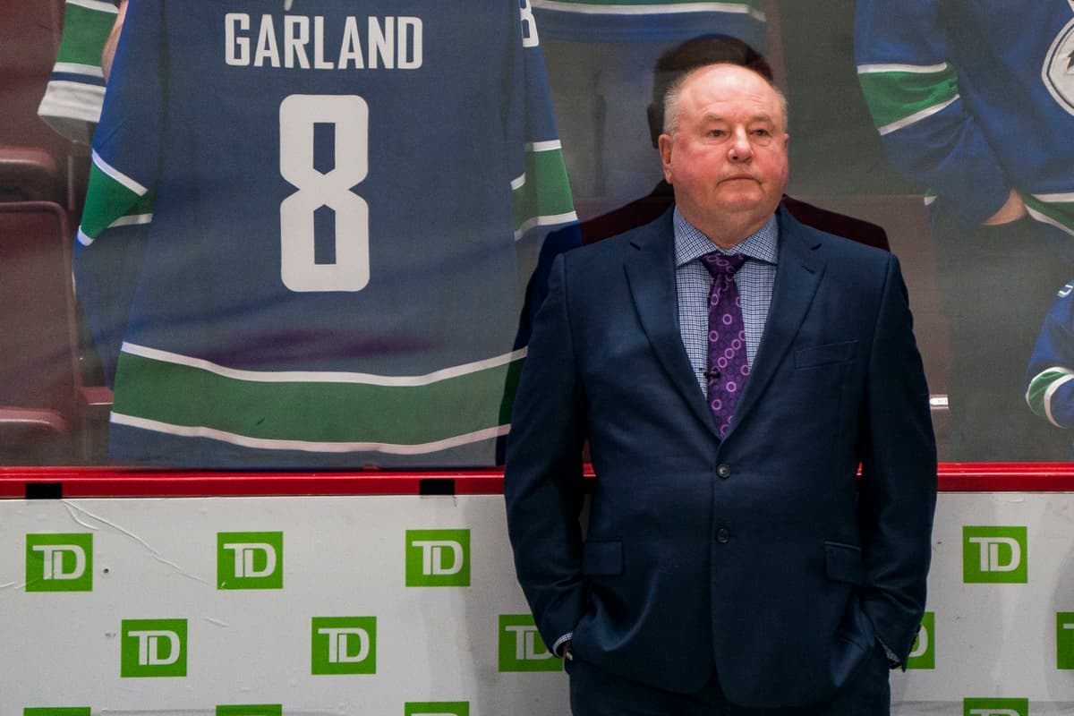 Canucks coach Boudreau lists five favourite wrestlers of all time, gets ...