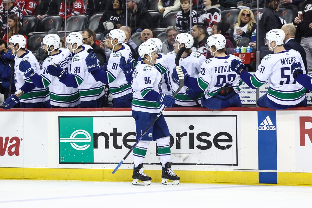 Instant Reaction: Canucks play with solid structure for 63 minutes and ...