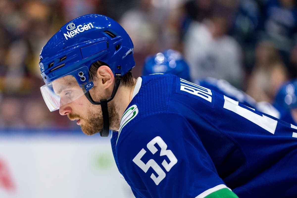 Canucks’ Blueger skates with main group and talks offseason injury