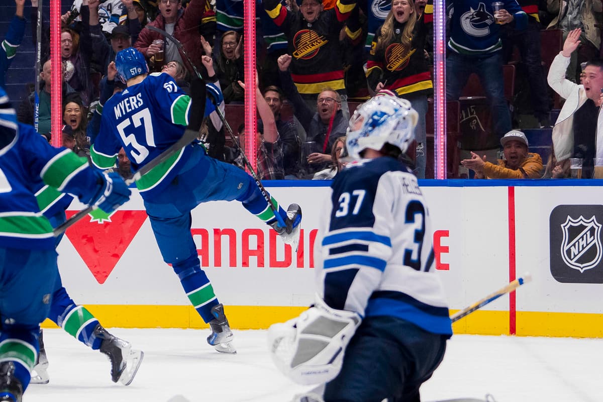 NHL odds, betting preview (March 18): Jets vs. Canucks predictions