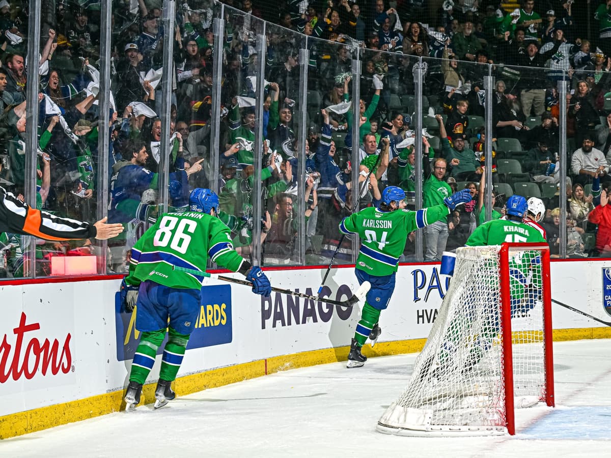 Canucks Army - Editorials