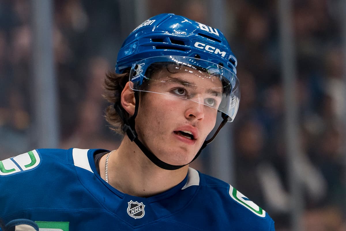 Canucks prospect Braeden Cootes traded to Prince Albert Raiders: report