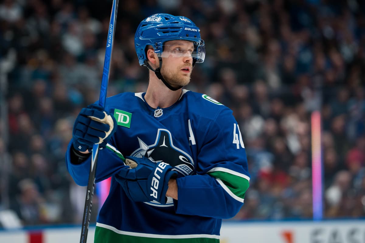 Canucks Army Shows