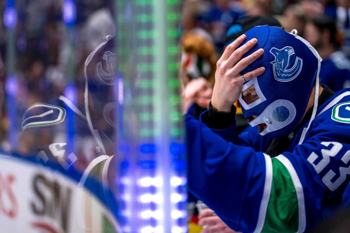 Canucks played to smallest home crowd of season so far in Thursday’s ...