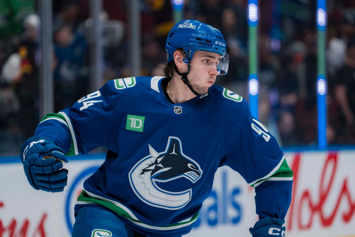 3 Canucks Stars of the Week: Linus Karlsson continues to prove himself ...