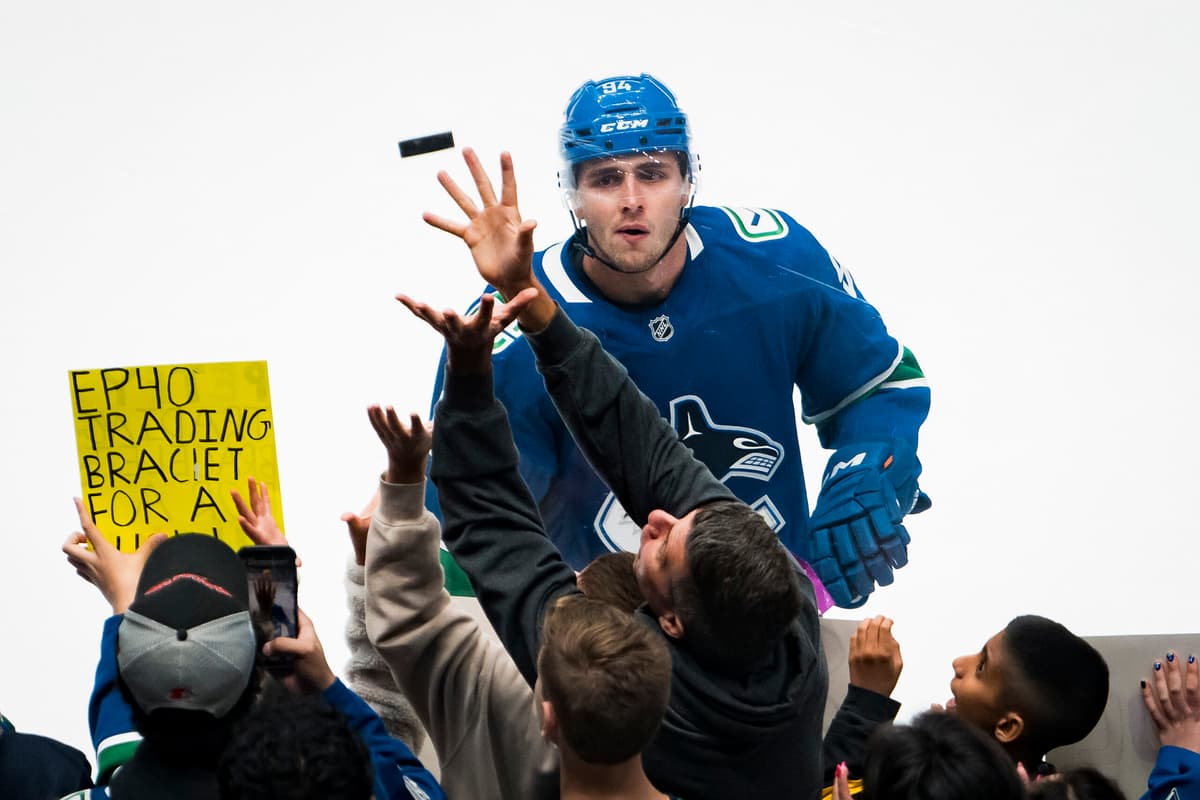 The Stanchies: Linus Karlsson’s legacy game and Canucks’ best efforts ...