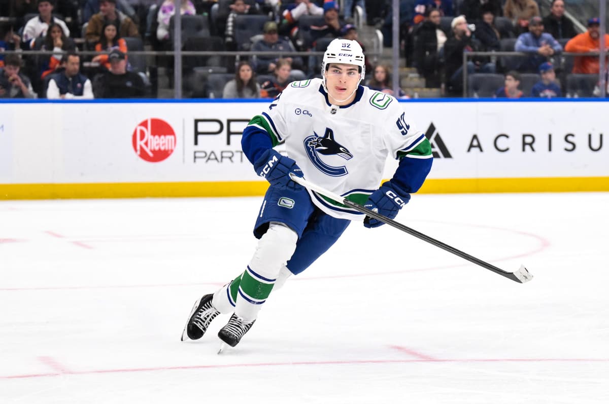 3 Canucks Stars of the Week: Liam Öhgren exceeds expectations in first ...